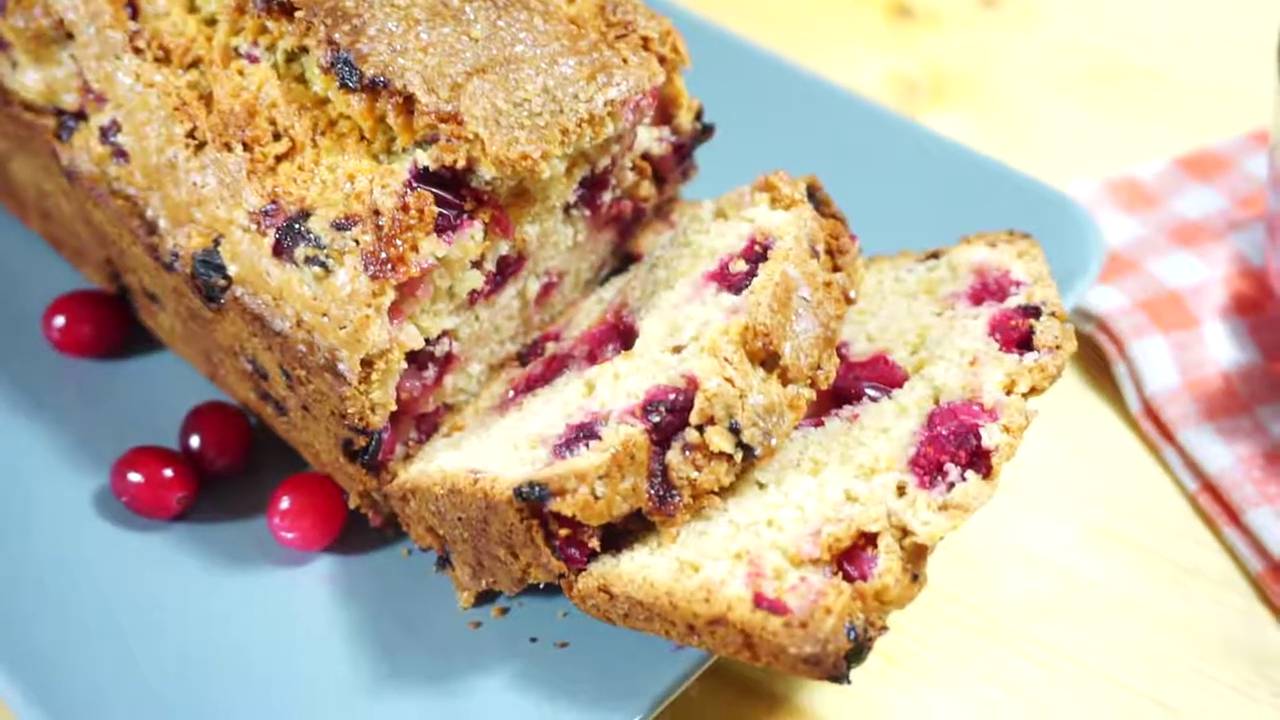 Рецепт кекса с клюквой! вкусно и просто!