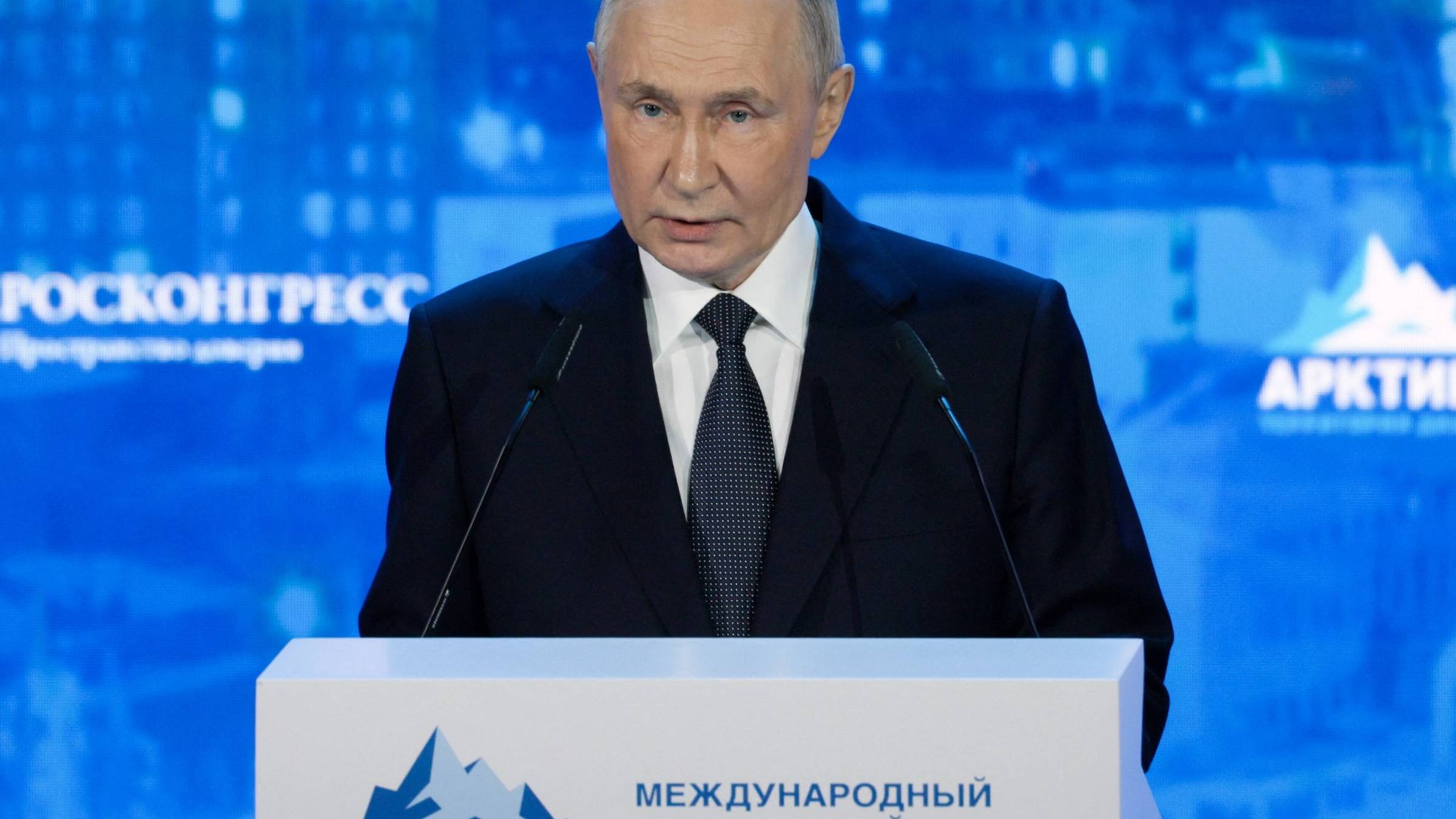Путин предложил ввести внешнее управление на Украине. Что на это ответило США?
