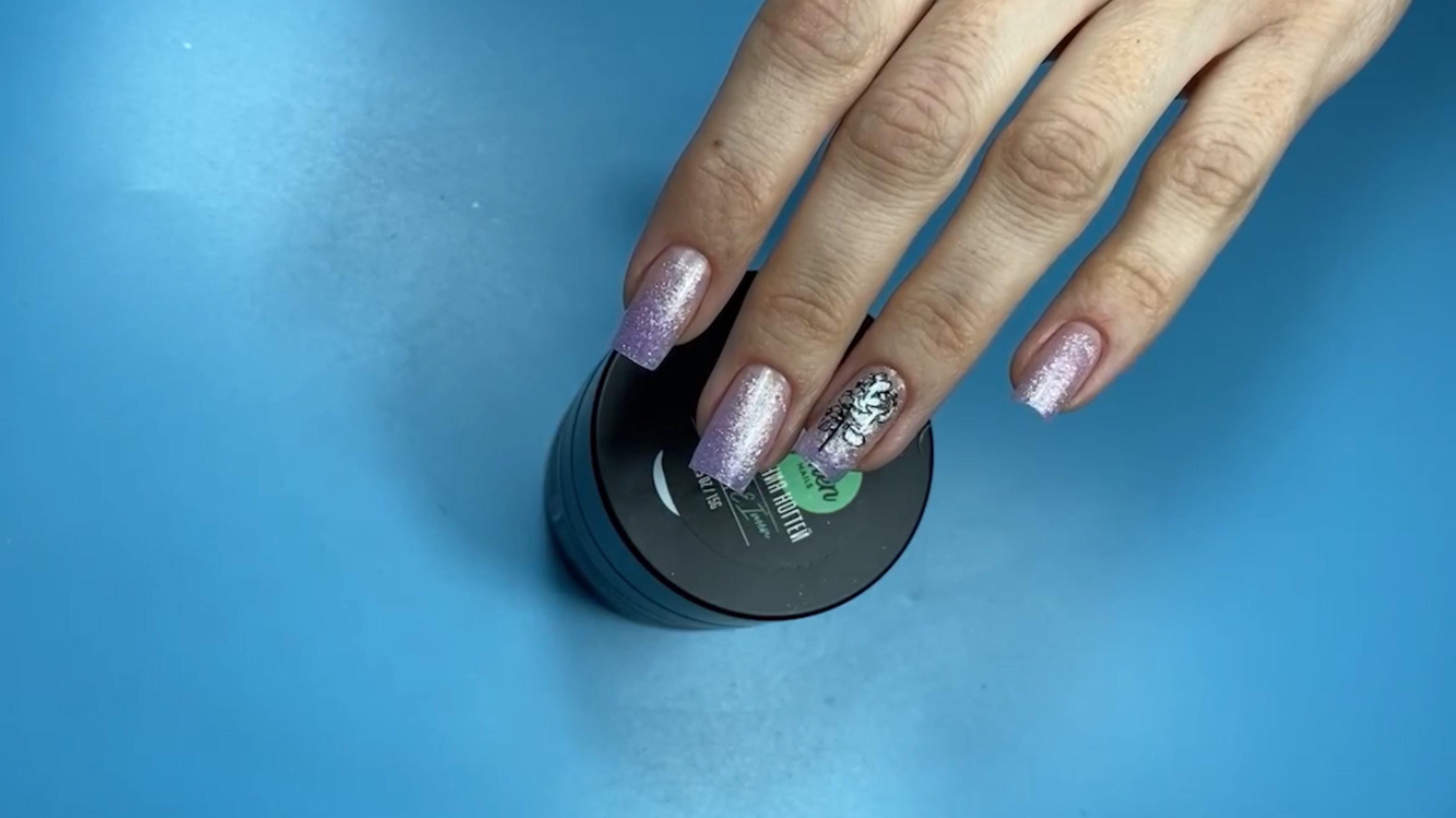 -Миленькие ногтюли