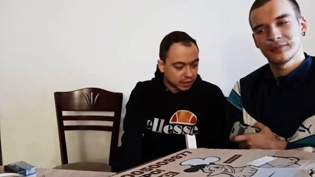Валентин Владимирович разносит пиццерию ( Done Ceron )