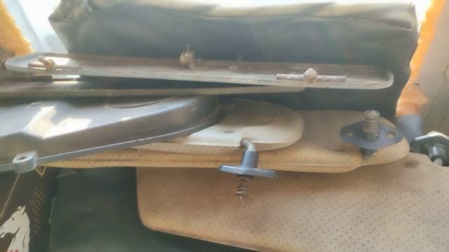 Выкупил запчасти для перепродажи  ЛУАЗ 967 ТПК, ЛУАЗ 1302 и ЛУАЗ 969М