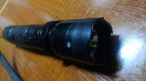 Замена аккумулятора в фонаре Flash Light Type 1101