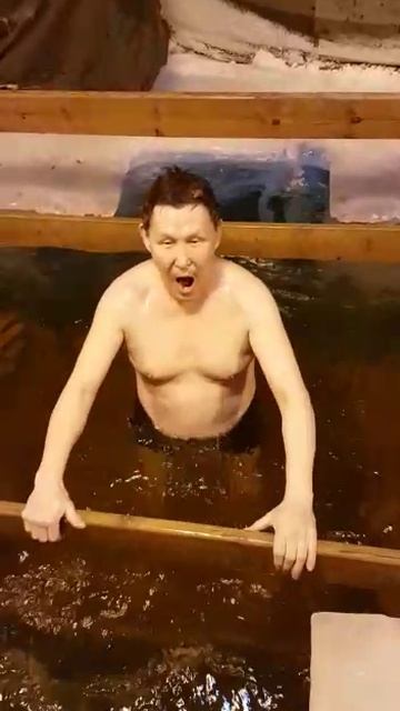 12. В Крещенской купели. 2018 г.