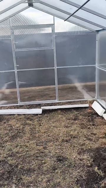 обновка для загородного дома. монтаж теплицы