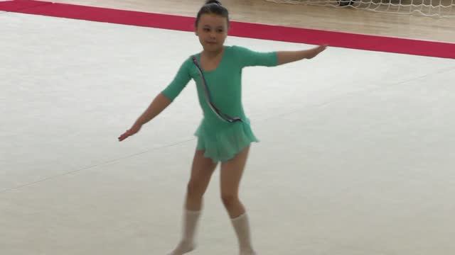 Разминка в художественной гимнастике смотреть видео онлайн от «Видеозаписи на разную тему