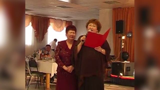 4. Поздравление родных сестер. 2006 г.