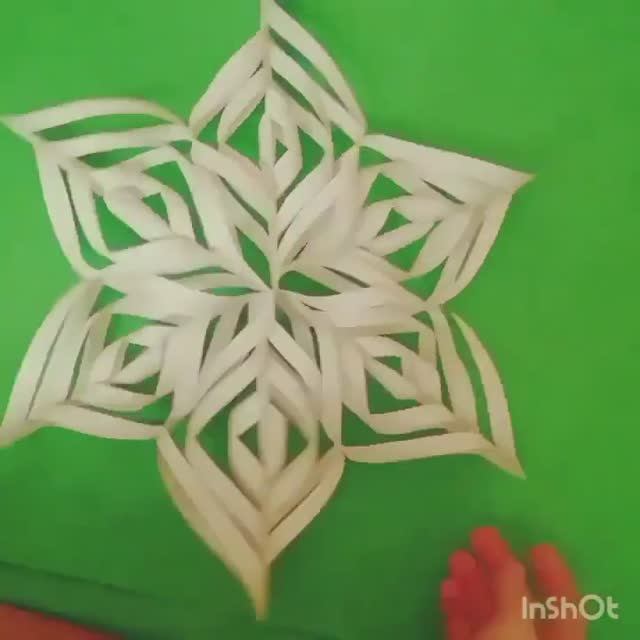 Объёмная снежинка