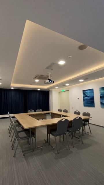 Зал Каравелла 51 кв.м. Рассадка Круглый стол