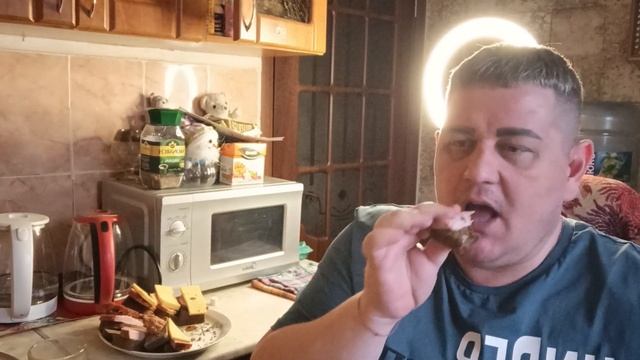 БОЛЬШОЕ событие происходит в жизни СТРАНЫ, сегодня в ПИТЕРЕ 321 год Я, душевно ПОЗДРАВЛЯЮ! Влог