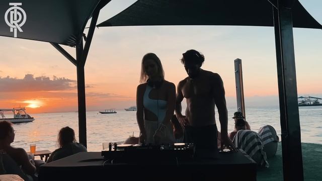 Tori Levett - Live @  Pontoon - Bali ⧸ Melodic Techno & Afro House Mix