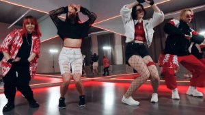 [K-POP IN PUBLIC] KARD (카드) – CAKE DANCE COVER BY THE BRIGHTEST