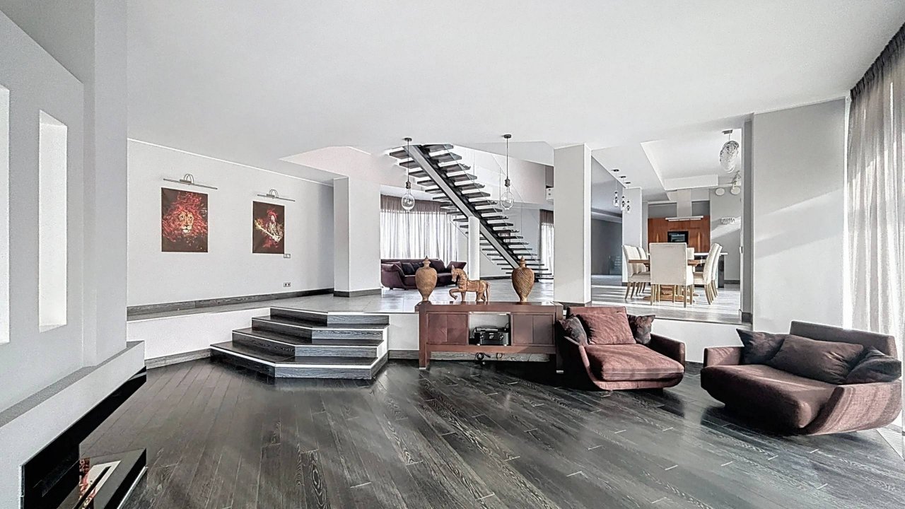 Великолепный дом с бассейном в аренду (ID 42784)