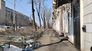 400. Хабаровск. Муравьёва-Амурского 44 - Амурский бульвар 11. 01.04.25.