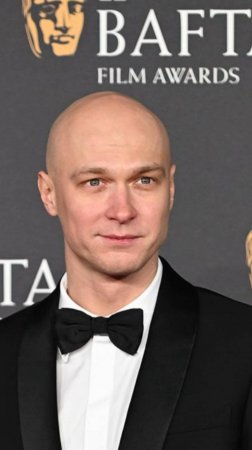 😂 Забавный случай с Юрой Борисовым на BAFTA 2025 #юраборисов #shorts