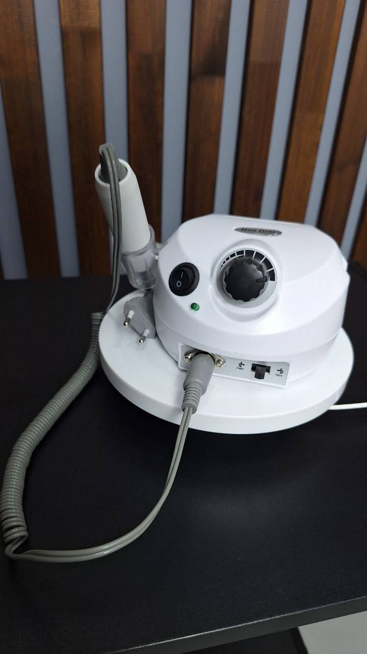 Маникюрный аппарат TH-202 15 Вт белый🤍