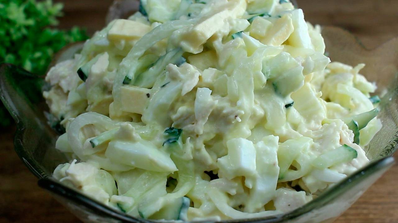 Самый вкусный и нежный Салат из куриной грудки. Его Всегда Съедают Первым!
