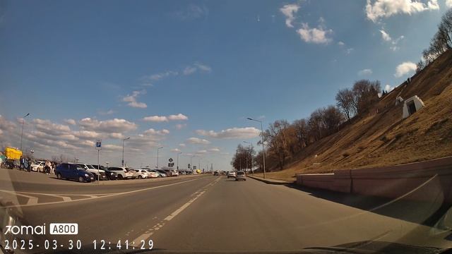 Разбирают трассу на Чкаловской лестнице, 30.03.25