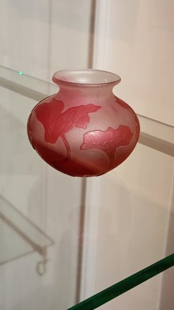 Великолепие стекла Галле.