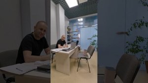 Беру Алису на работу в студию 3Д печати