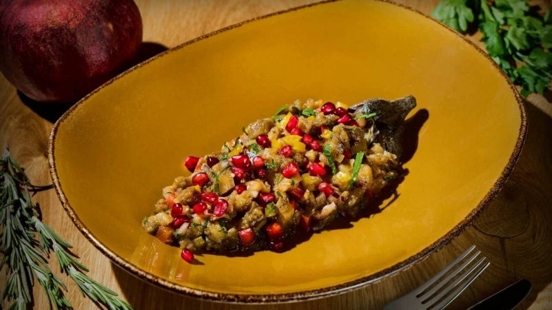 Бабагануш — традиционное блюдо восточной кухни, которое завоевало сердца гурманов по всему миру.
