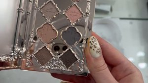 Очень красивая и эстетичная палетка Flower Knows Swatches&Viewers MakeUp