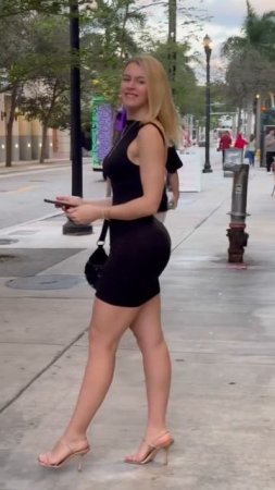 Gorgeous blonde in a black dress   8.2K views · 221 reactions ｜ Marie hfmn97 on Reels