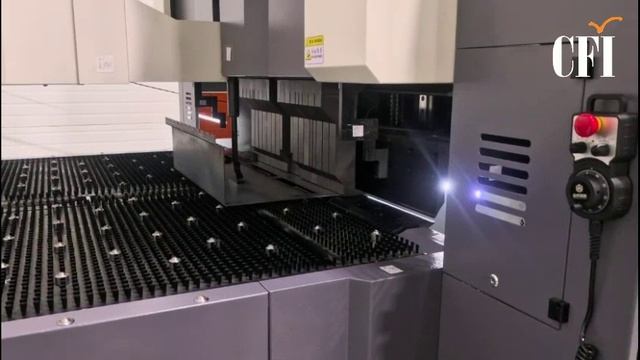 Гибка 3 мм горячекатанной Стали 3 Высота борта 300 мм. Деталь «Мангал». панелегиб CFI LHA 1400PA3+D