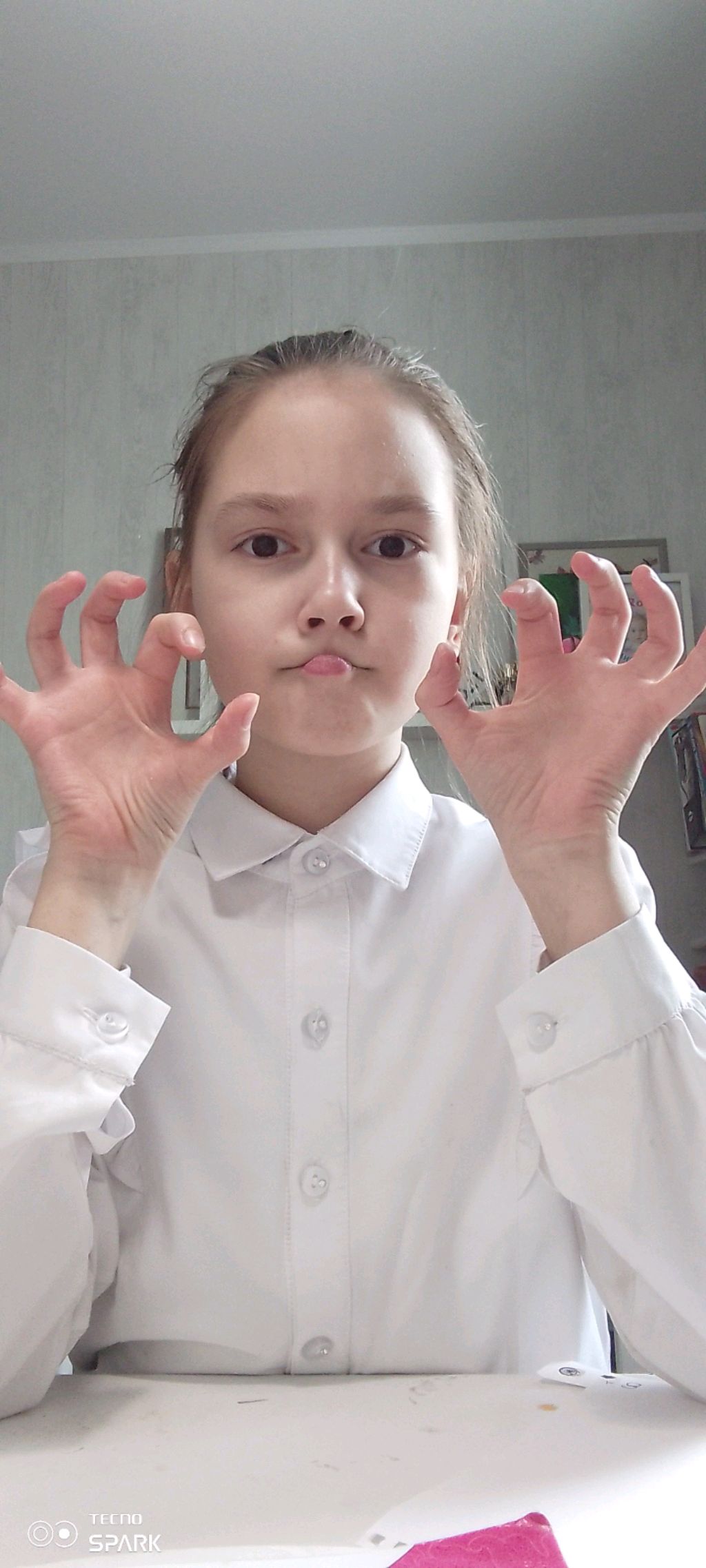 LIVE: привет смотреть онлайн видео от channel43125095 в хорошем качестве.