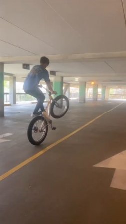 Insane la plaga trick on pegs 🤯