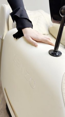 Senzo Mika 3D ASMR