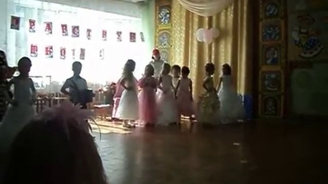 Выпускной детсада. 2010 год(9)