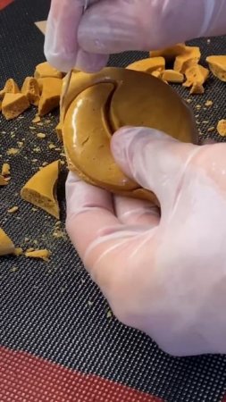 САХАРНЫЕ СОТЫ ИЗ ИГРЫ В КАЛЬМАРА