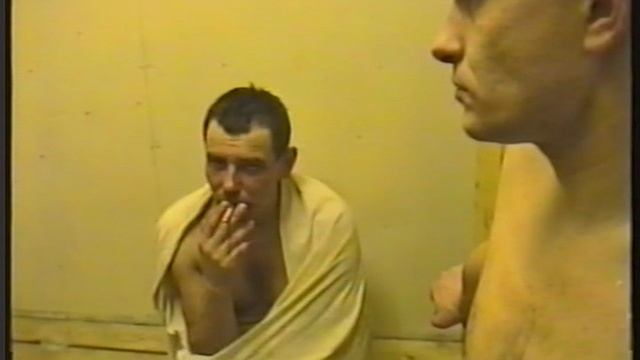 2002г.Семьями в сауне у Олега Недоборовского.