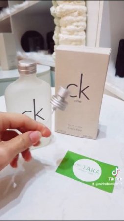 CK One tượng đài một thời của giới trẻ, được yêu mến đến hôm nay