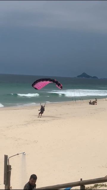 Приземление на пляже Рио-Де-Жанейро