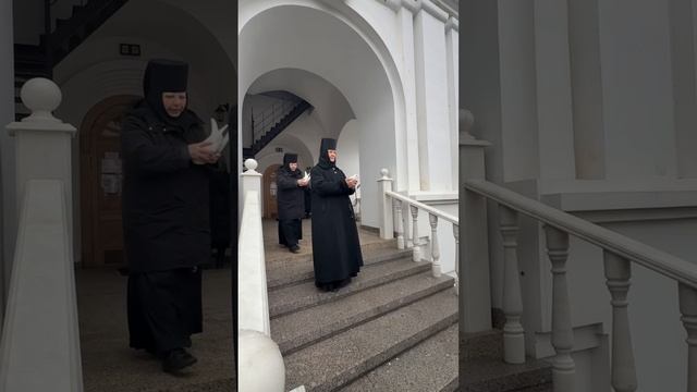 По сложившейся традиции на праздник Благовещения Пресвятой Богородицы выпускали голубей