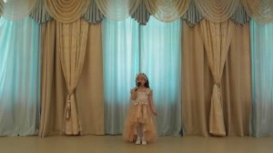 Седалищева Сайнаара "Кыыс о5о"