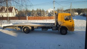 Камаз 4308. Кронштейн запаски и новые подкрадули.