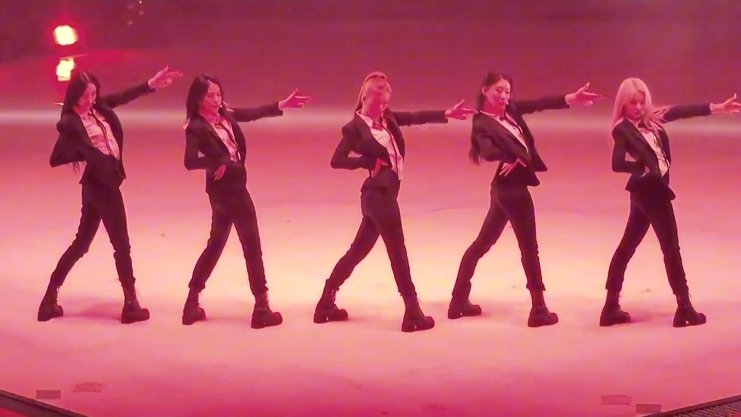 ITZY - 'KILL SHOT' Dance Performance Mirrored