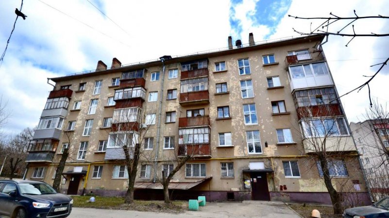 Просторная 2к.кв по адресу Молодежная 17, с ремонтом и балконом