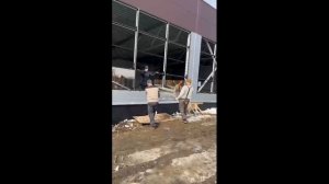 Остекление магазина в г Сысерть 3