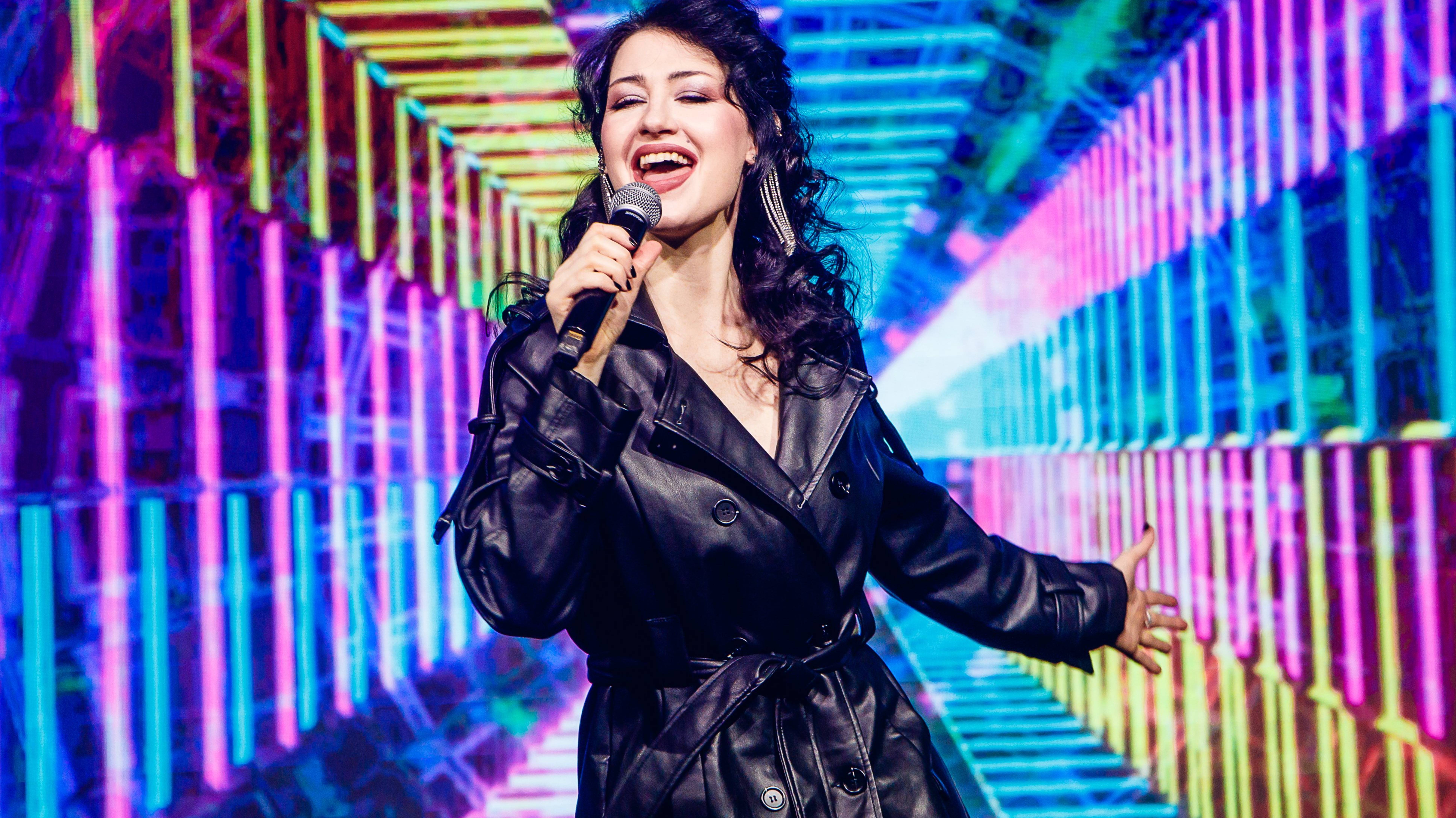 ULYANA SHIK - вокал