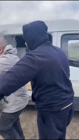 Гуманитарная помощь.