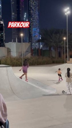 #parkour #ninjawarrior #teenagers #daughter #dubai #dubaidesigndistrict #viral #trending
