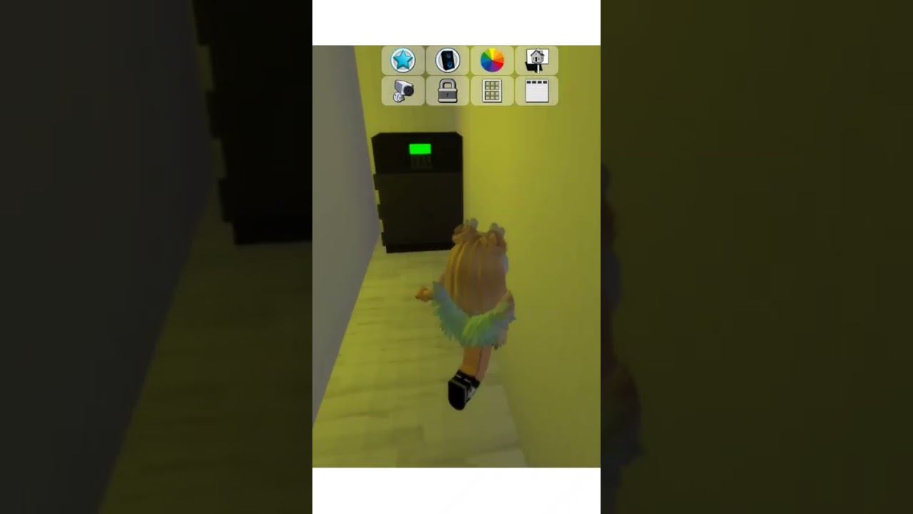 нашла сейф в этом доме в Roblox  брухевен