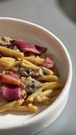 Казаречче с уткой и грибами