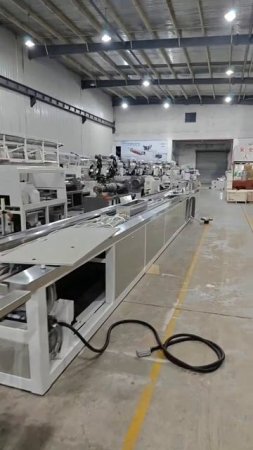 Новые экструзионные линии JARI TONSIN для производства ПВХ оконного профиля.