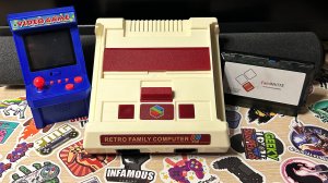Необычный Famiclone(dendy) и флеш картридж Faminvite Max!!!
