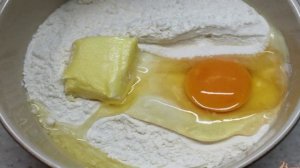 Пирог с баклажаном и болгарским перцем