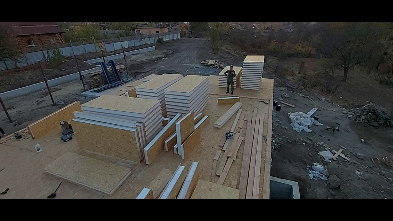 Сип панельный дом 16,2×10,8м..Эпизод-5..подготовка к монтажу Сип Стен 174мм